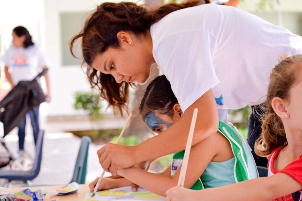 Valley International School - Home